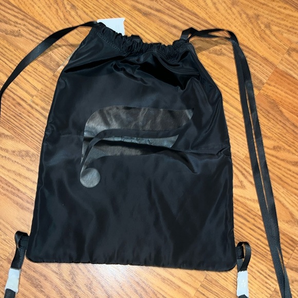 Fabletics | Bags | New Fabletics The Gwp Back Pack Quilted Back | Poshmark